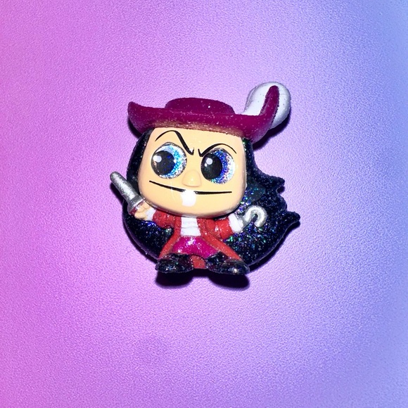 Disney | Toys | Captain Hook Peter Pan Exclusive Disney Doorables ...